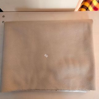 tessuto in similpelle beige