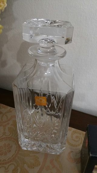 bottiglia liquore whiskey cristallo cesellato RCR