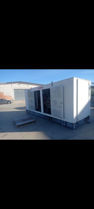 Generatore nuovo 460 KW