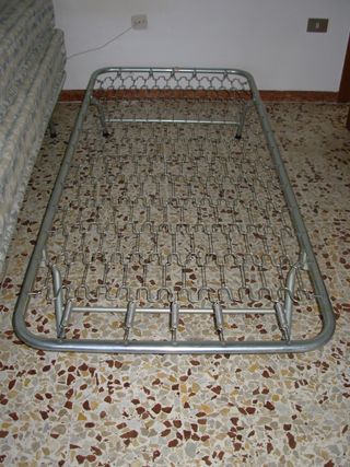 Reti letto a maglia Metallica