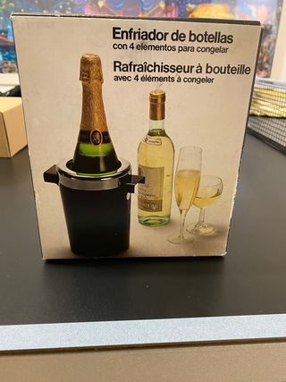 Porta bottiglia con ghiaccio