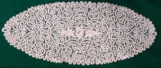 Centrotavola ovale di lino da 93 x 34 cm