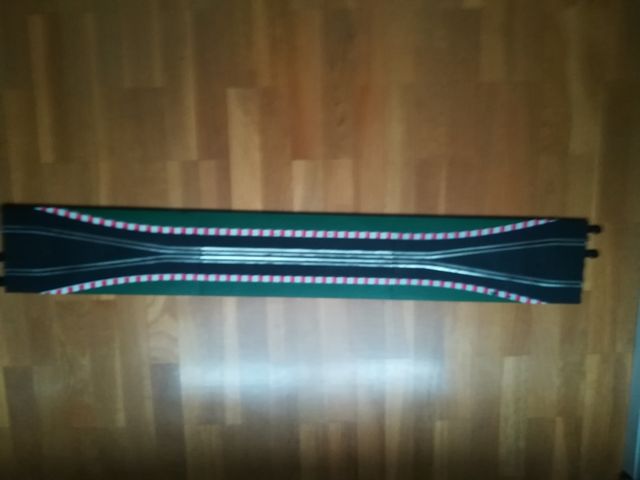 SCALEXTRIC CHICANE COMPLETA de segunda mano por 25 EUR en Burgos en WALLAPOP