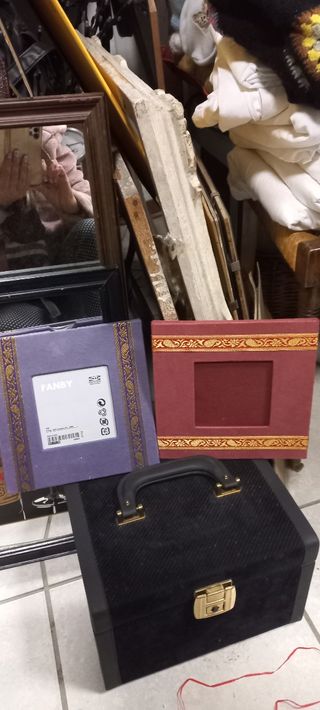 2 belle cornici nuove portafoto euro 6