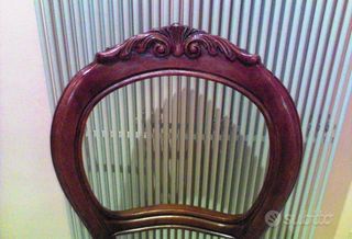 Quattro sedie noce massello