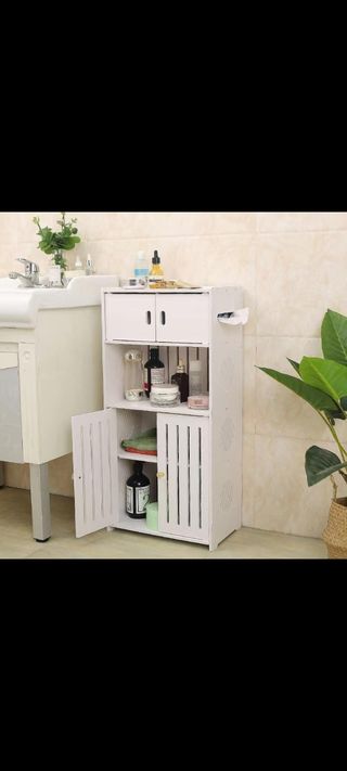 mobile in legno da bagno 