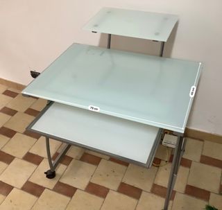 Postazione pc scrivania desktop in vetro