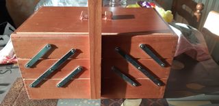 portacucito in legno nuovo