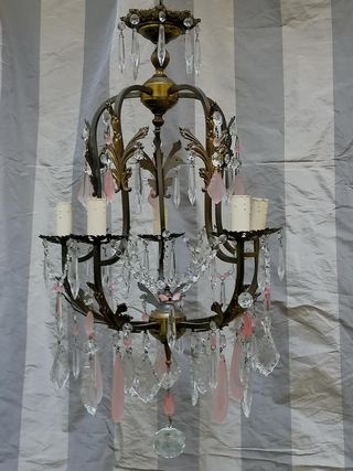 Lampadario con pendagli di murano albicocca opaco