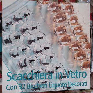 Scacchiera in vetro