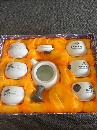 Tazzine + teiera handmade in porcellana Cinese