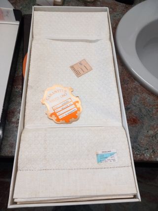 Asciugamani bagno vintage misto lino