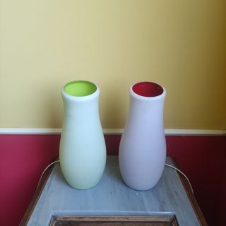 Coppia lampade da tavolo Mylonit.
