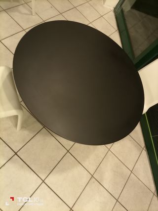 Tavolo Tulip rotondo nero 100x100