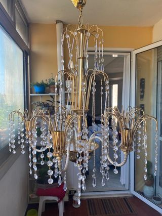 Lampadario a gocce in vetro e alluminio