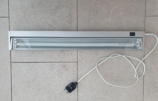 Lampada sottopensile reclinabile
