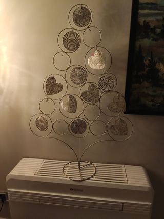 albero di natale in metallo