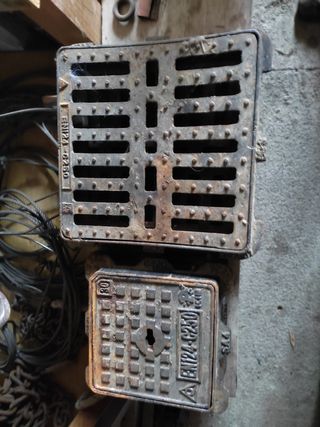 10 pozzetti in ghisa 