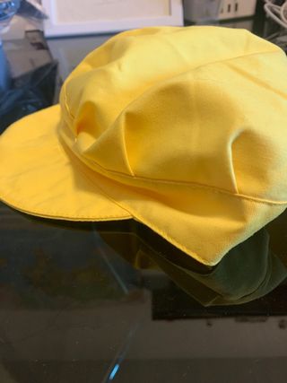 Cappellino da lavoro giallo