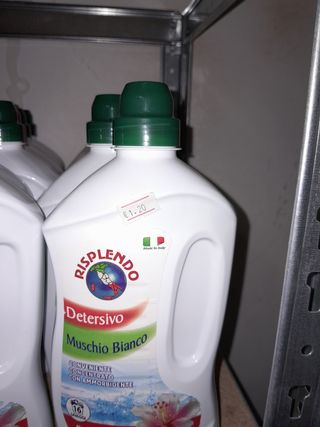 detersivi lavatrice muschio bianco 1.20€ a bottigl