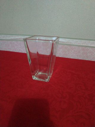 vaso in vetro spesso