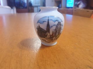 Piccolo vasetto di Vienna 