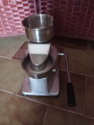 macchina per hamburger