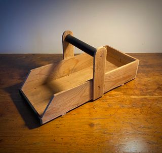 Cassetta in legno fatta a mano in stile fattoria