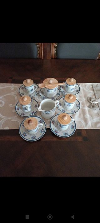 set tazzine vintage molto belle e particolari 