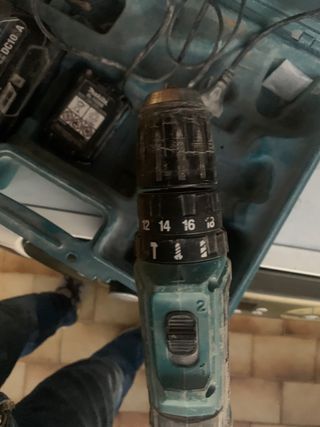 Makita trapano avvitatore a percussione 