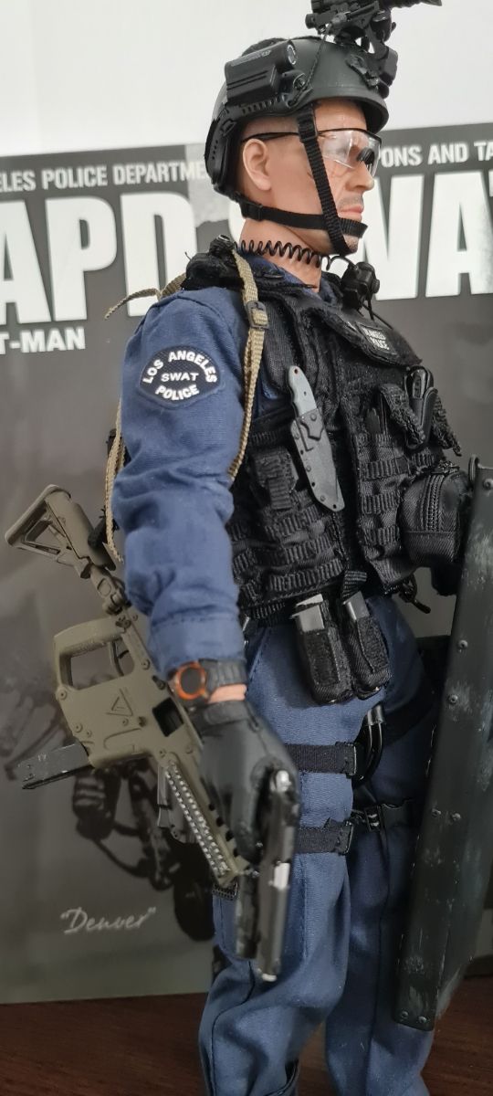 1/6 SWAT LAPD NO HOT TOYS SE HACEN ENVÍOS de segunda mano por 165 EUR ...