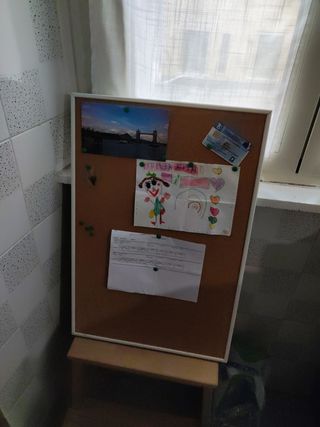 Bacheca e decorazioni in sughero 