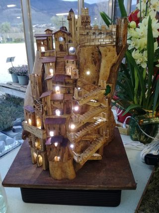 SCULTURE SU LEGNO ULIVO