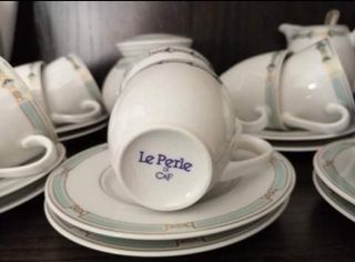 Servizio da caffè x 12 'Le Perle' di C&F in porcel