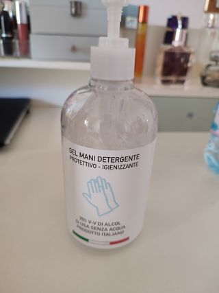 gel igienizzante mani