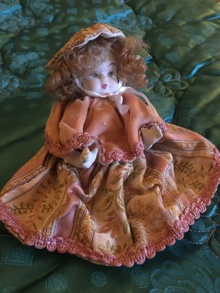 Bambola di porcellana 