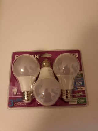 3 x Lampadine Led E27 nuove 6000k luce fredda