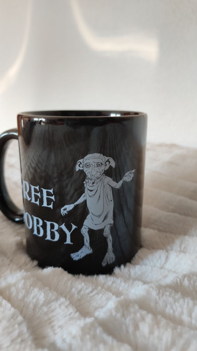 Taza Harry Potter Dobby de segunda mano por 6 EUR en Ogíjares en WALLAPOP