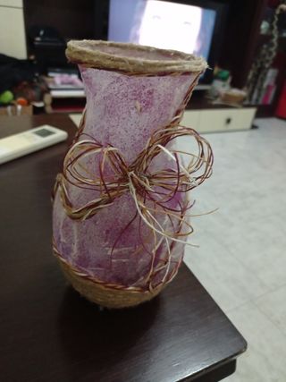 vaso di vetro decorato totalmente a mano