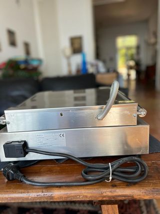 piastra professionale Trinox per le piadine panini