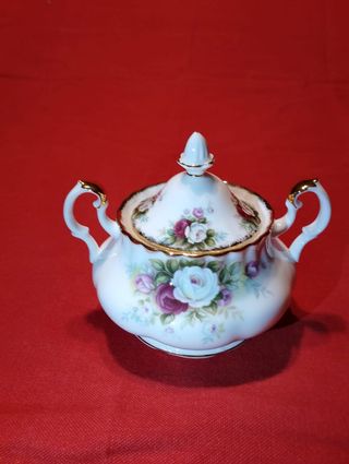 zuccheriera in porcellana royal Albert 