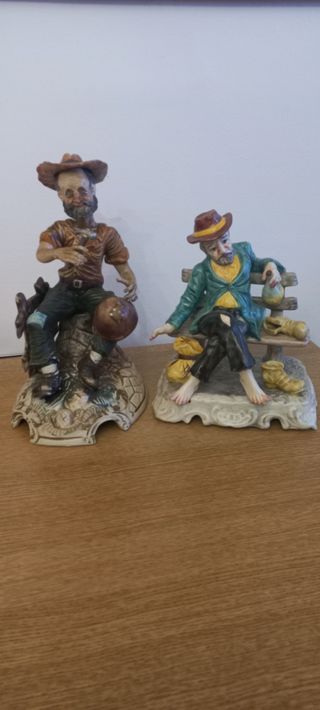 vendo due statue una in capodimonte perfette 