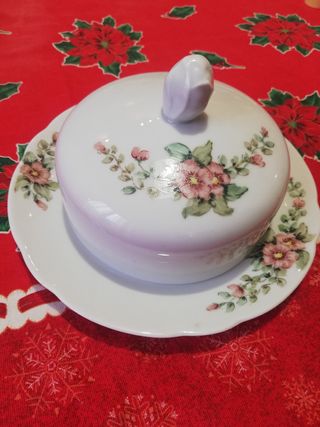 portaburro o portaformaggio in ceramica