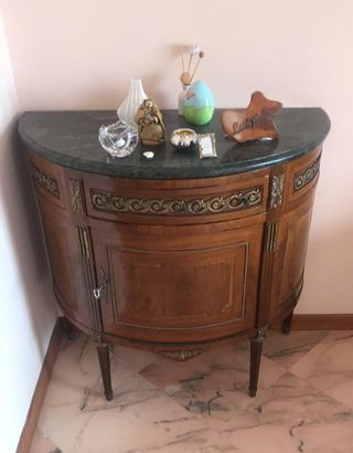 credenza