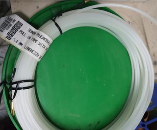 1 sonda passacavo con terminali intercambiabili 