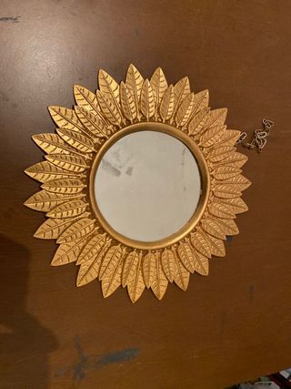 Specchio a forma di sole