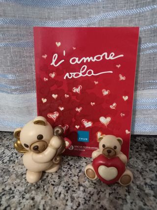 Libro + 2 teddy san valentino Thun