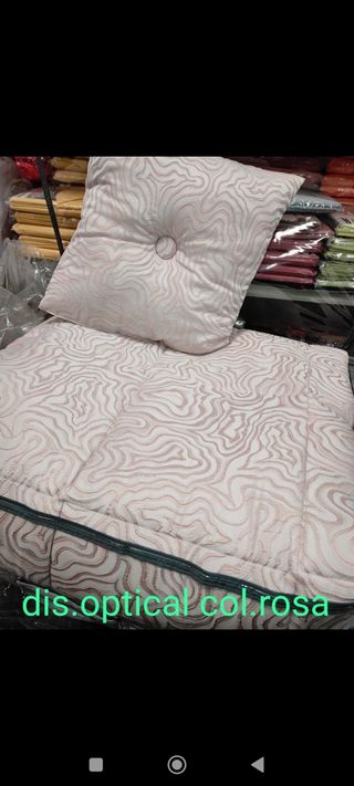 trapunta matrimoniale con cuscino arredo 