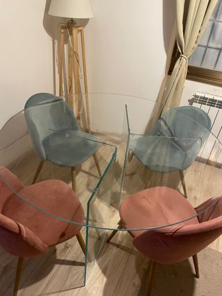 Tavolo in vetro