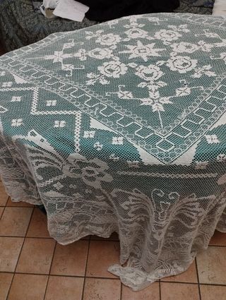 copri tavolo a file'ecrù 